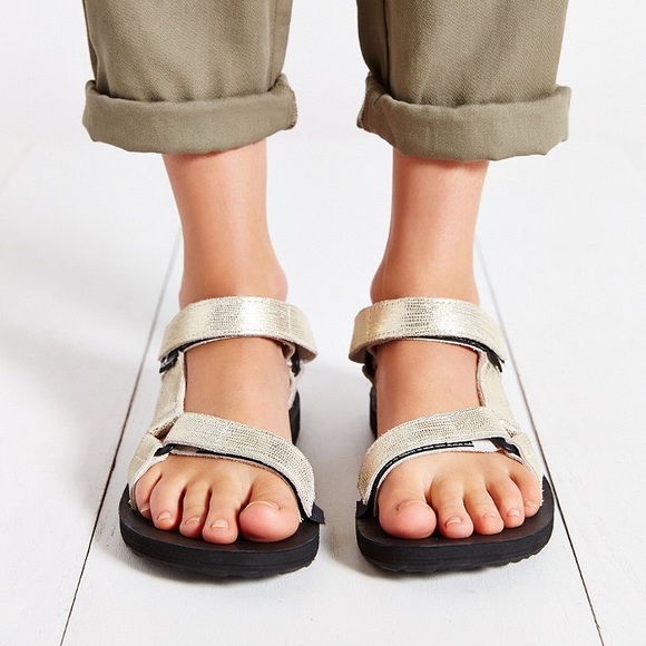 Teva | Shoes | Teva Original Leather Metallic Sandal | Poshmark